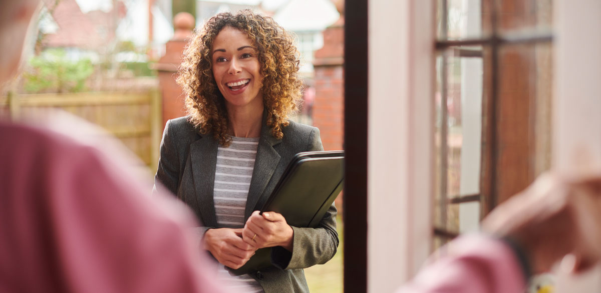 How Social Workers Help the Homeless | Online MSW Programs